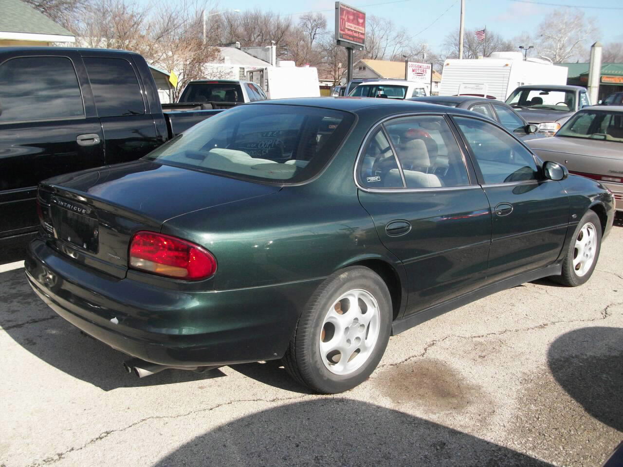 Dark green, 181,554 miles, local car